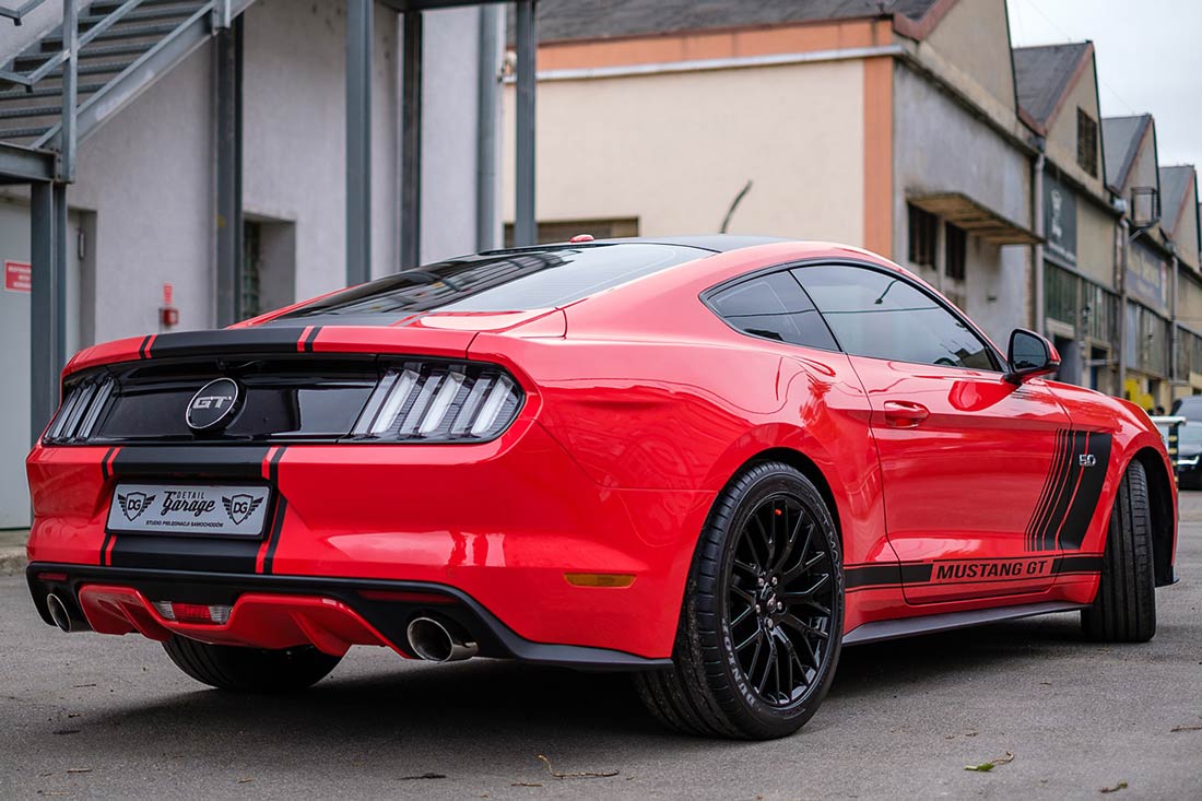 2021 Ford Mustang First Look: Chicago Auto Show | TravelProTeam.com